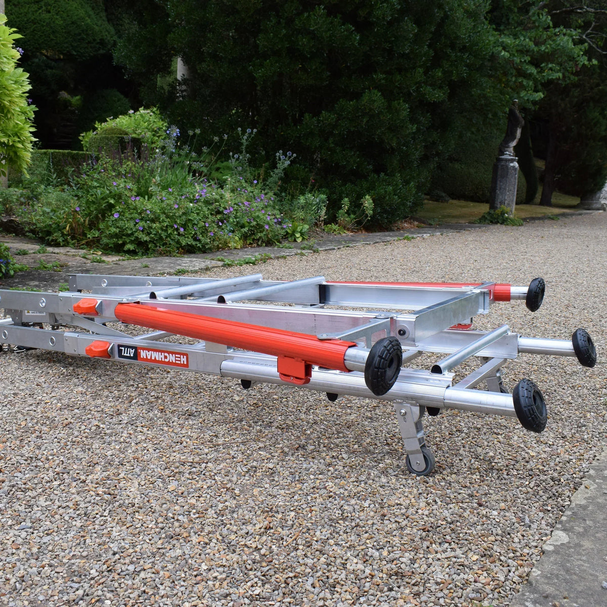 All Terrain Telescopic Platform | Adjustable Work Platform
