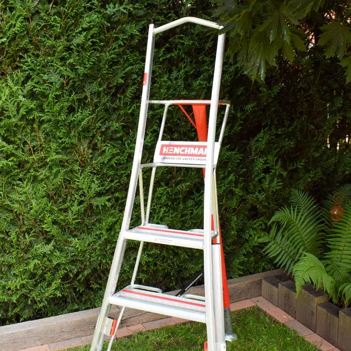 Henchman Fully Adjustable PRO Tripod Ladder | EN131 Ladder